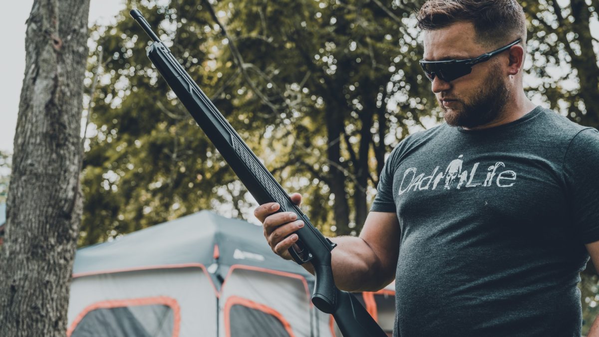 Peut-on tirer avec une carabine à plomb dans son jardin